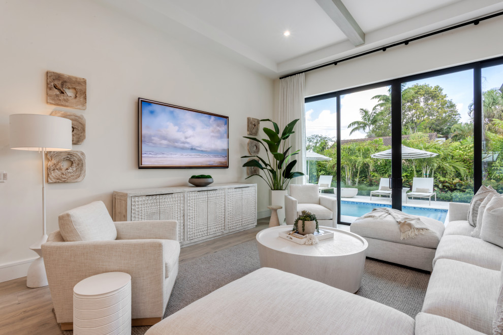 258 Northeast 17th Street, Delray Beach, Florida - Beach Style - Living ...