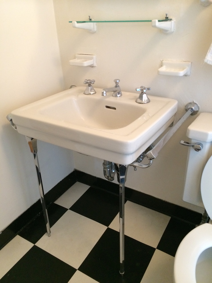 OriginalVintage Art Deco Sinks - We are renovating and replacing these