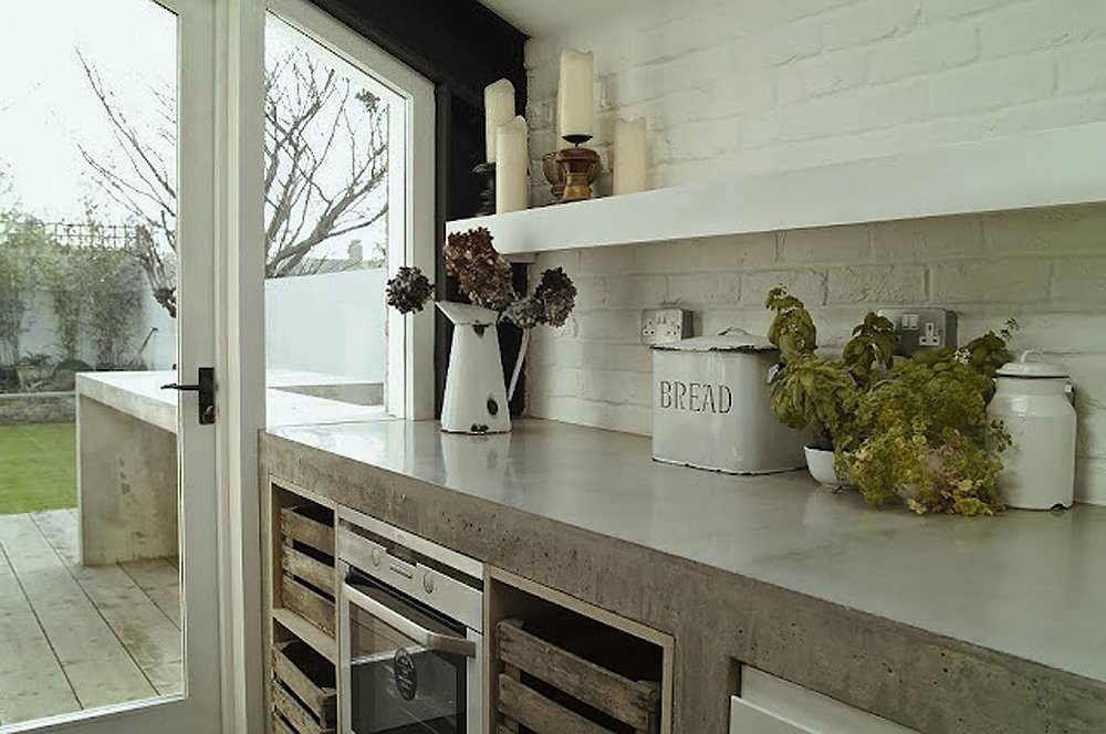 Kitchen Counter With Concrete