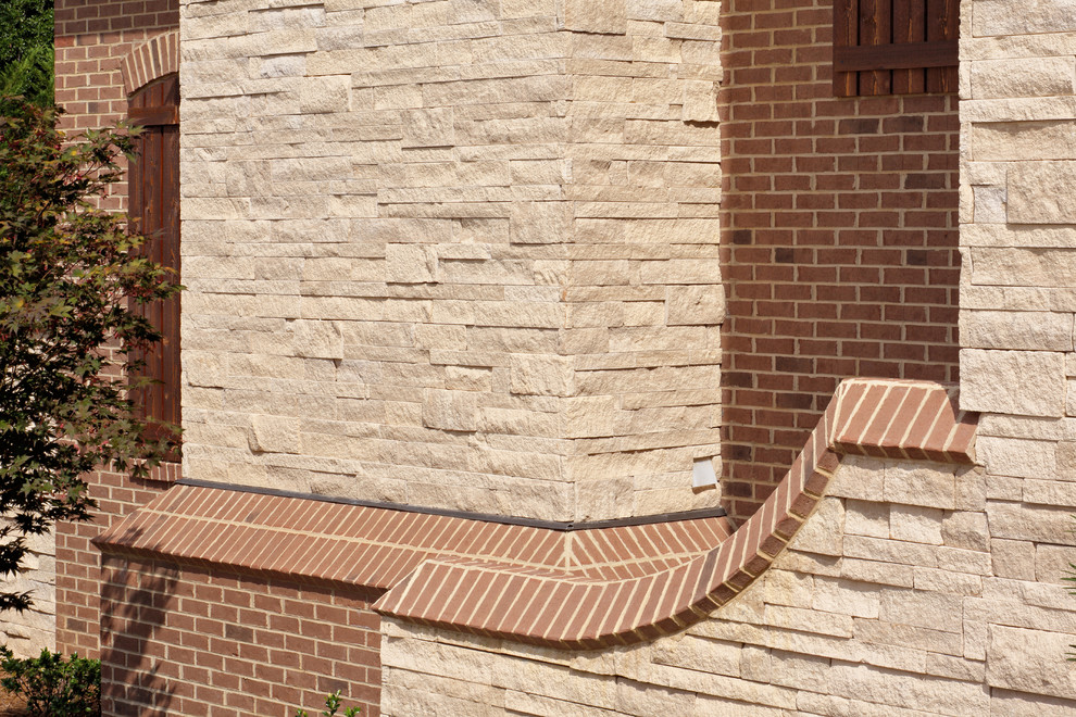 Briarwood Brick & ARRIS-stack Thin Stone Home - South Carolina ...