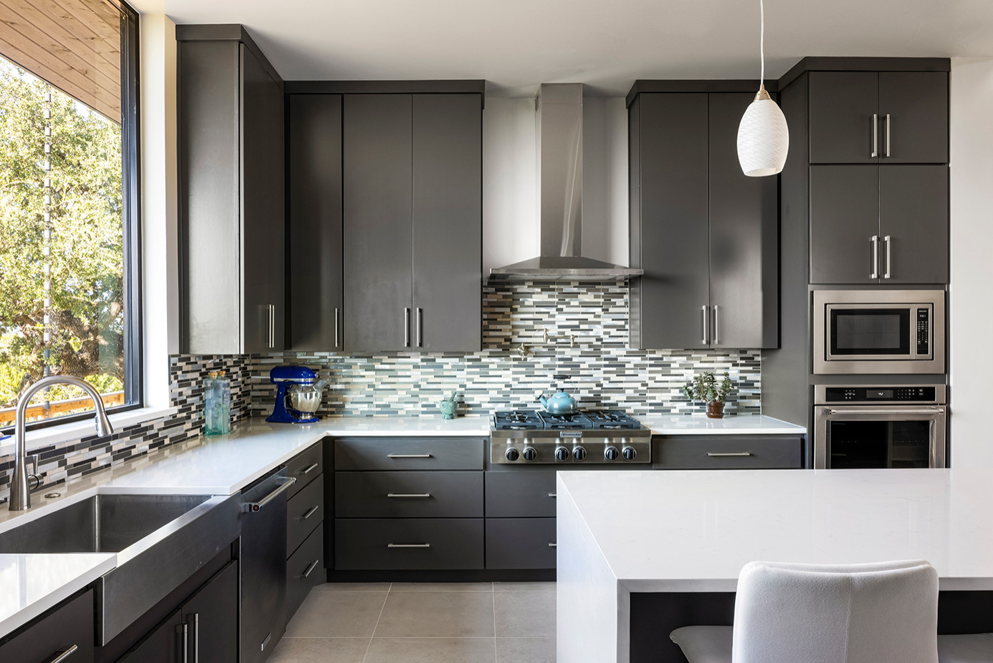 5 Kitchen Cabinet Trends Popular With Homeowners Now