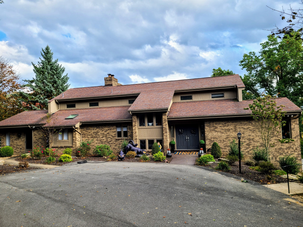 Exterior Renovation: 1980's Brick House