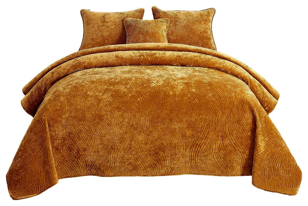 Velvet Dreams Melted Gold Plush Ripple Waves Bedspread, Twin ...