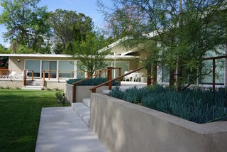 MidCentury Refresh - Modern - Landscape - Los Angeles - by Eco ...
