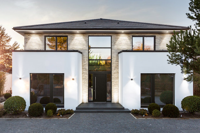 Musterhaus Mollwitz Stadtvilla - Contemporary - Kitchen - Hamburg - by ...