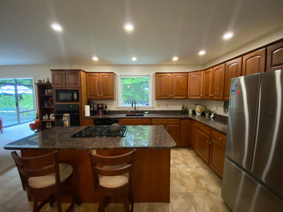 What color cabinet options might I have