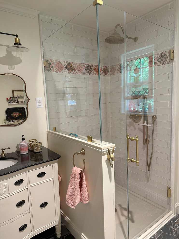 Please help me design my vanity and tub tile border | Houzz Forum