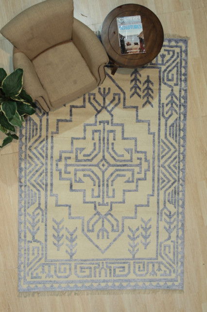 Hand-Knotted Blue Transitional Transitional Modern Silk Knotted Rug, 6 ...