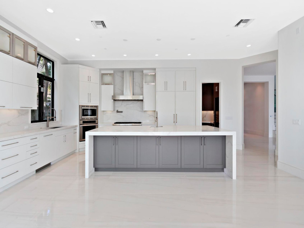 Luxury Kitchen Design & Build - Kitchen - Miami - by NXTGEN ...