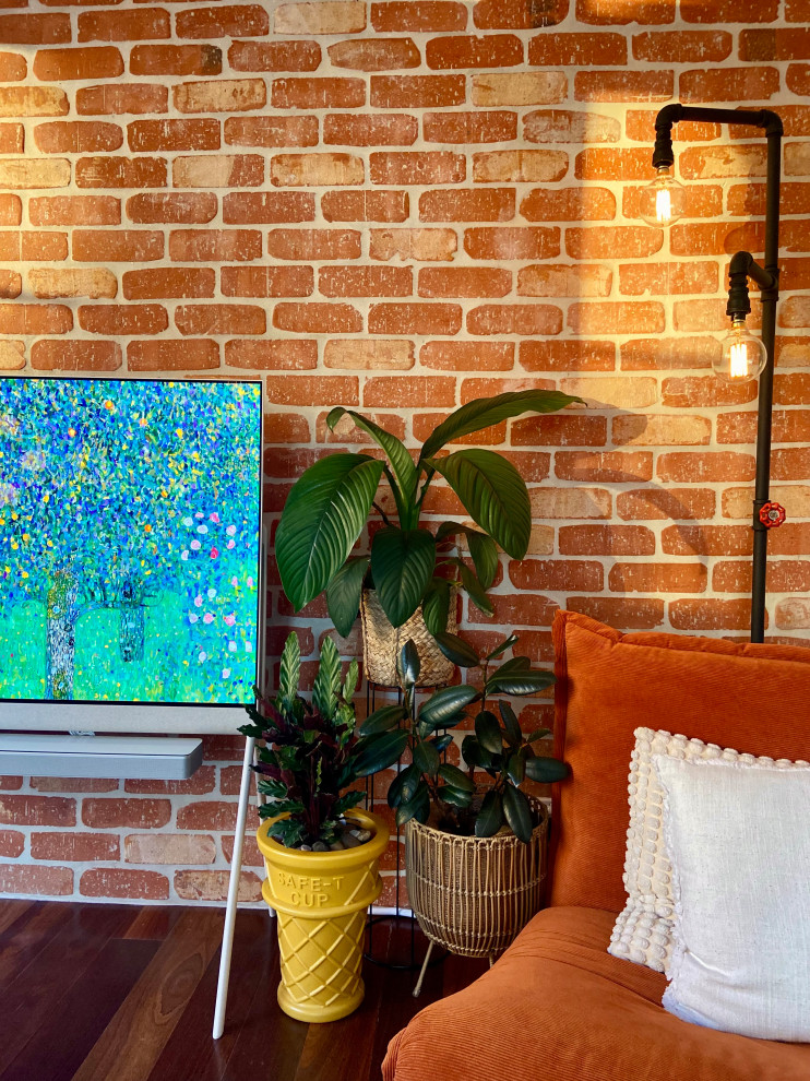 Help make this brick veneer accent wall look more real