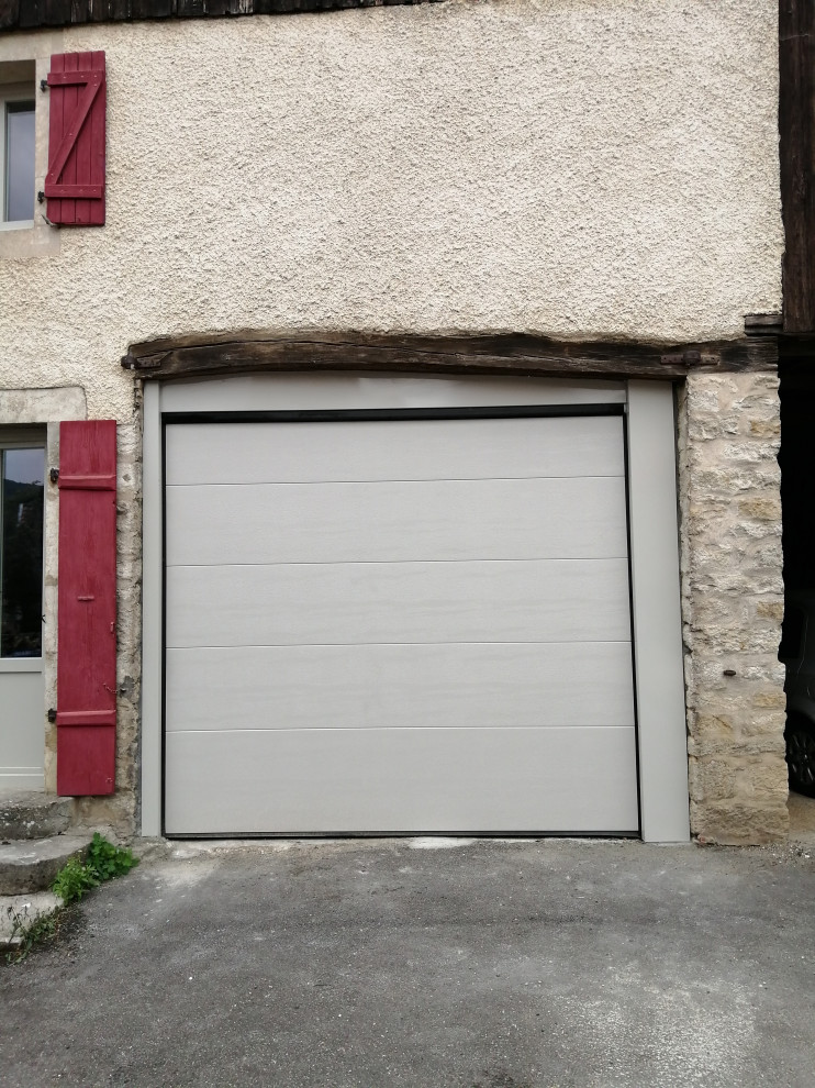 Vaire - Pose de volets extérieurs - Transitional - Garage - Dijon - by ...