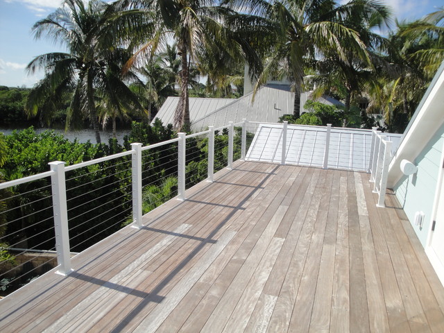 Railing - Beach Style - Beach Style - Deck - Miami - by Mullet's ...