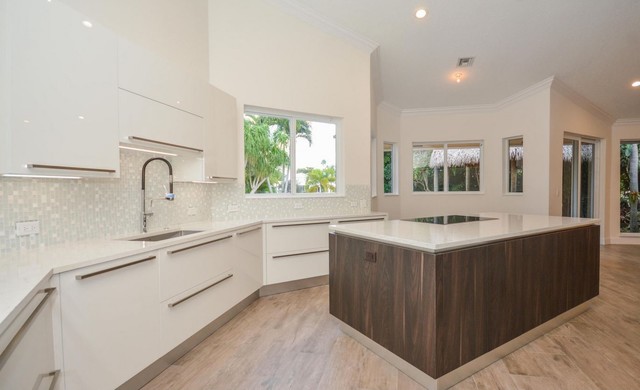 Premium Kitchens Boca Raton | Dandk Organizer