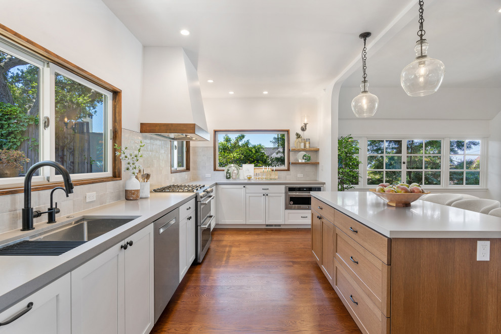 Morpeth Open Floor Concept - Farmhouse - Kitchen - San Francisco - by ...