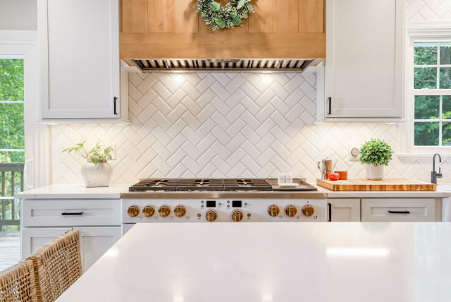 The 5 Layers of a Well-Lit Kitchen