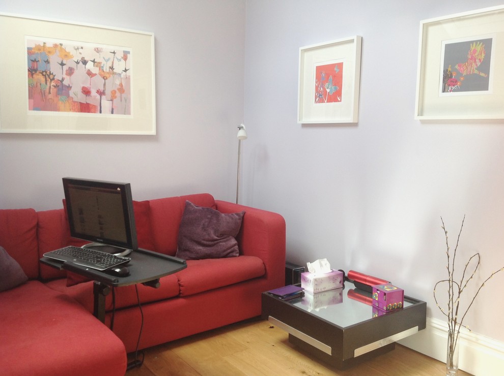 How to Use Full-Scale Decor to Make a Small Space Feel Bigger