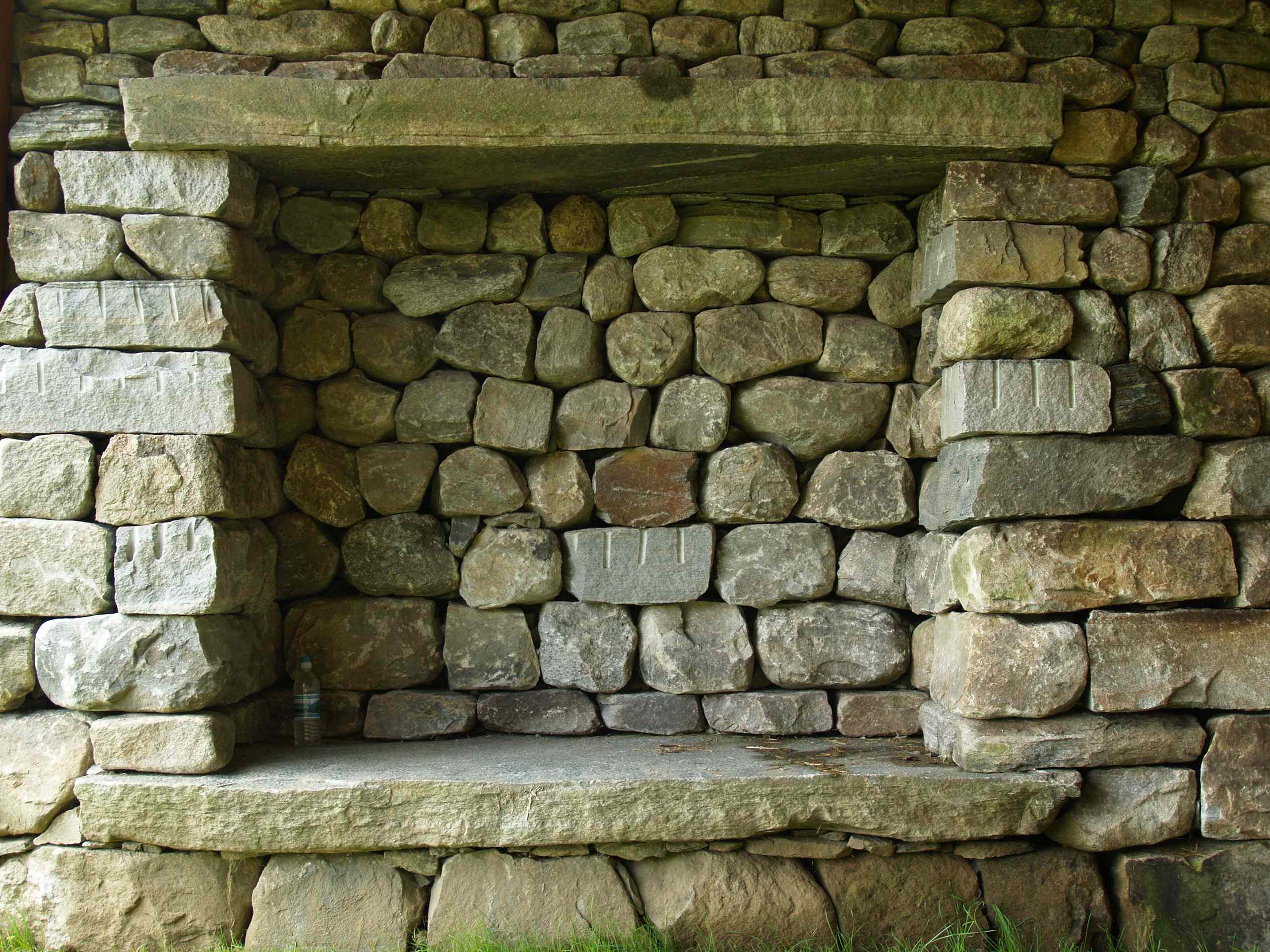 Stacked Stone Wall Exterior