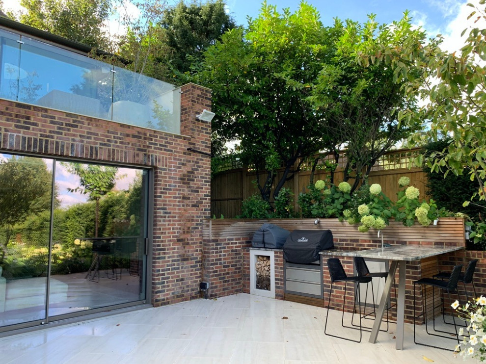 Patio and terrace remodelling in Wimbledon Village - Contemporary ...