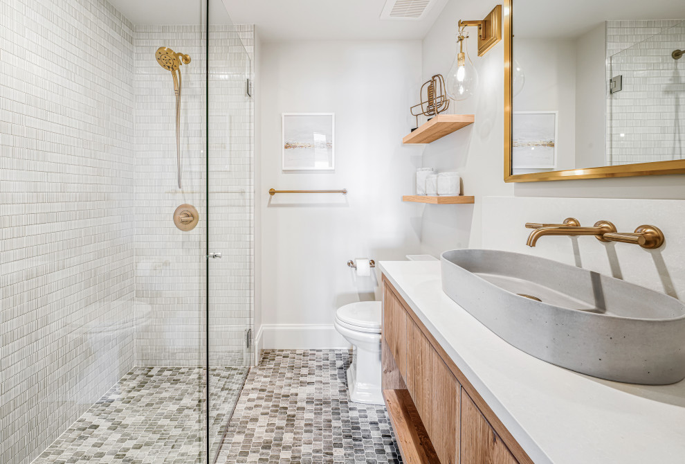 Grout Point Remodel - Bathroom - Seattle - by DME Construction | Houzz