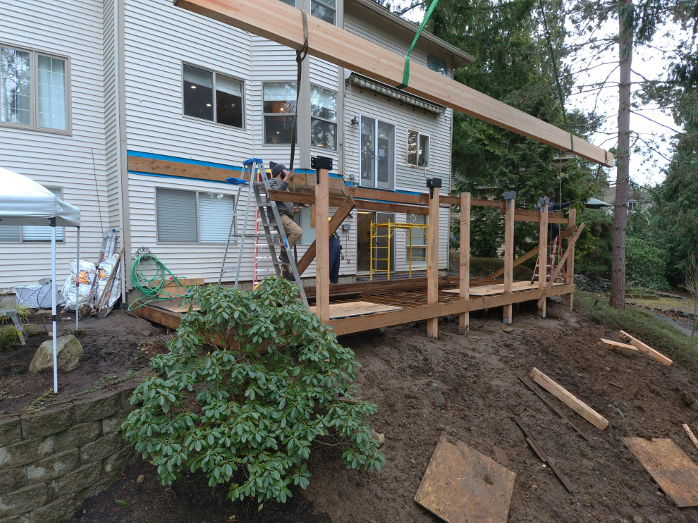 Monster Double Decker Waterproof Deck w/4 Season Enclosed Room ...