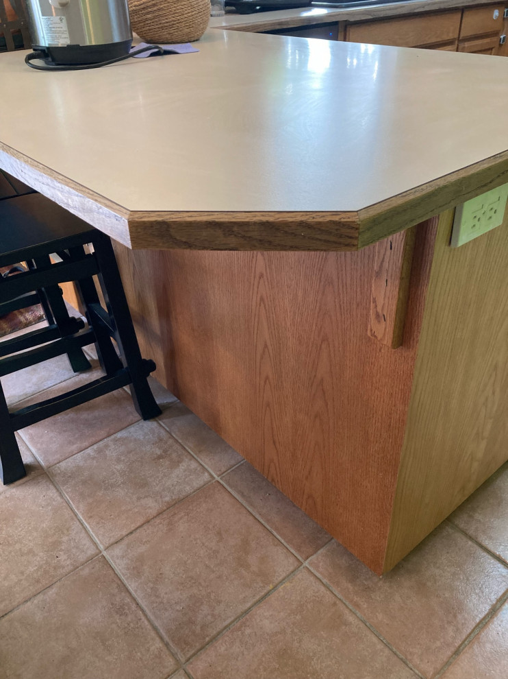 Diagonal edge on overhang for safety | Houzz Forum