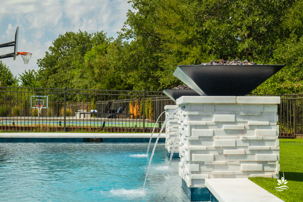 Luxe design in luxury outdoor living | BUK2101 - Modern - Pool - Dallas ...