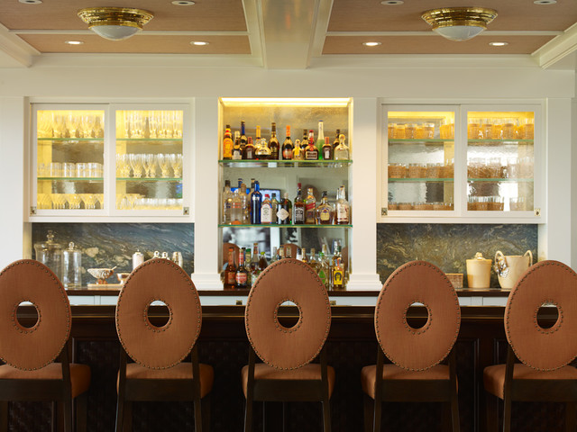 Beach Classic - Beach Style - Home Bar - Los Angeles - by Tim Clarke Design