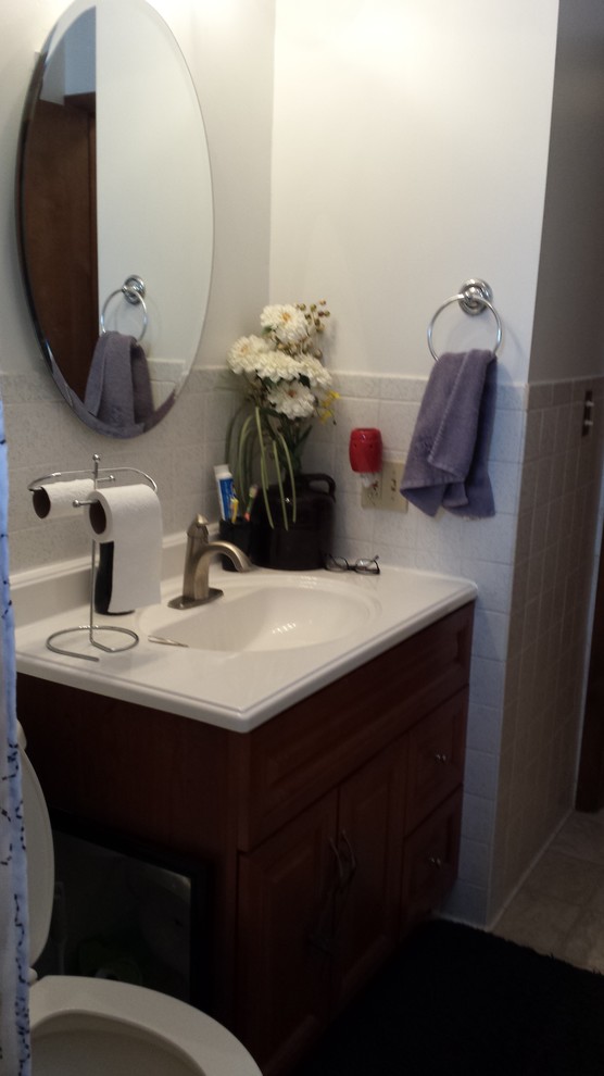 Small ranch style home bathroom remodel. | Houzz Forum