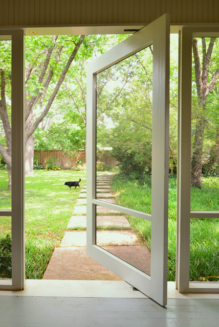 10 Types of Screen Doors for Inside & Outside