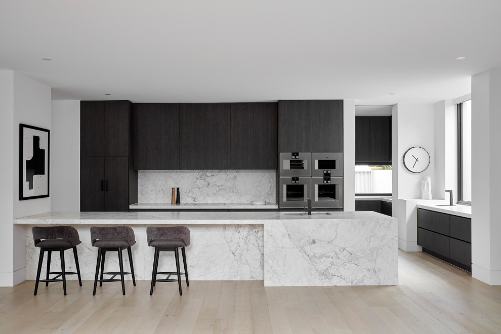 Bellaire - Modern - Kitchen - Melbourne - by Barnes Matina | Houzz