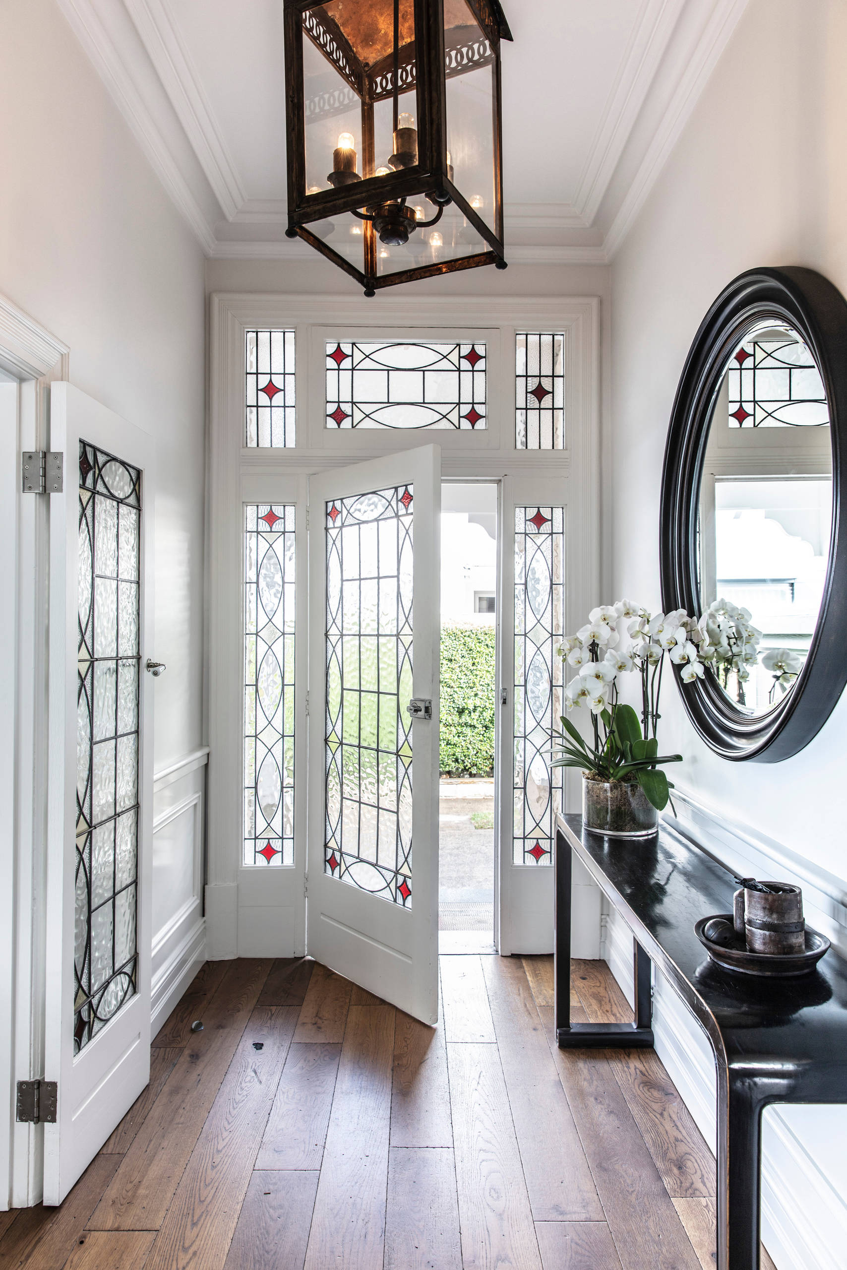 26 Well-Designed Front Entrance Ideas | Houzz AU