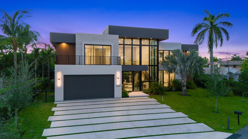 STAGGERED DESIGNER CONCRETE SLABS DRIVEWAY & FLOATING PORCH ...