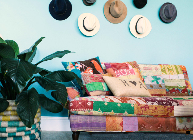 Styling: How to Create an Artistic Wall Display | Houzz UK