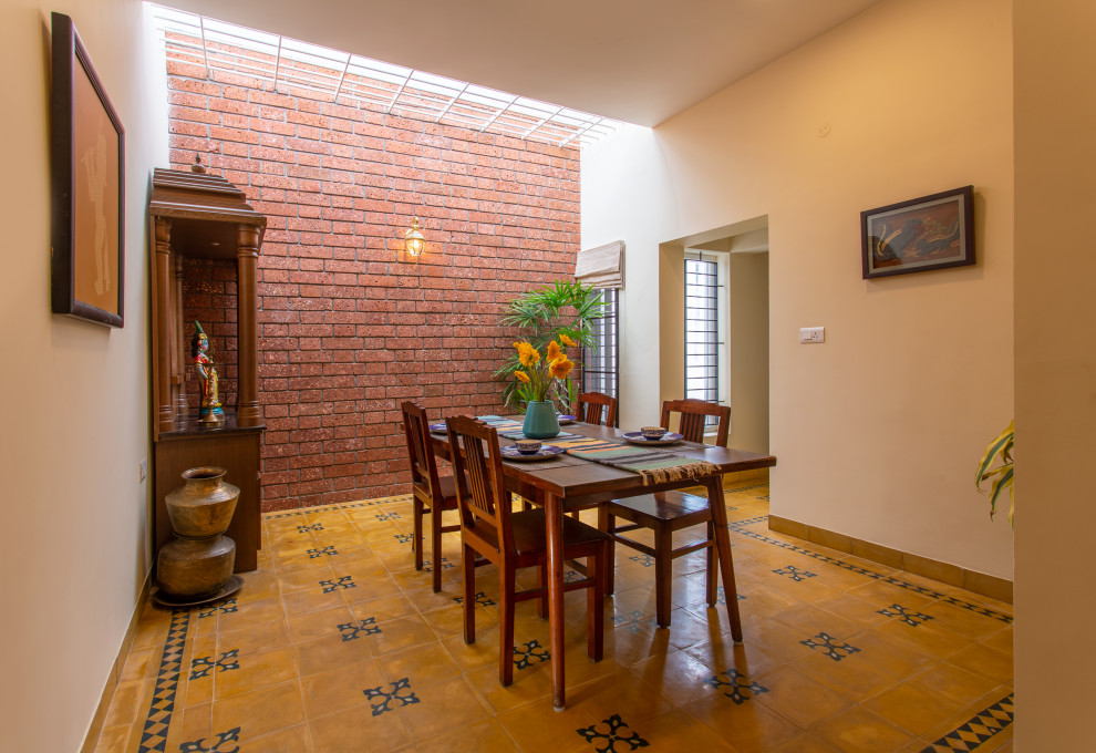 The Kanchipuram House - Indian - Dining Room - Chennai - by Sreenag ...
