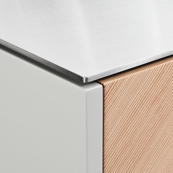 Zero overhang butcherblock island