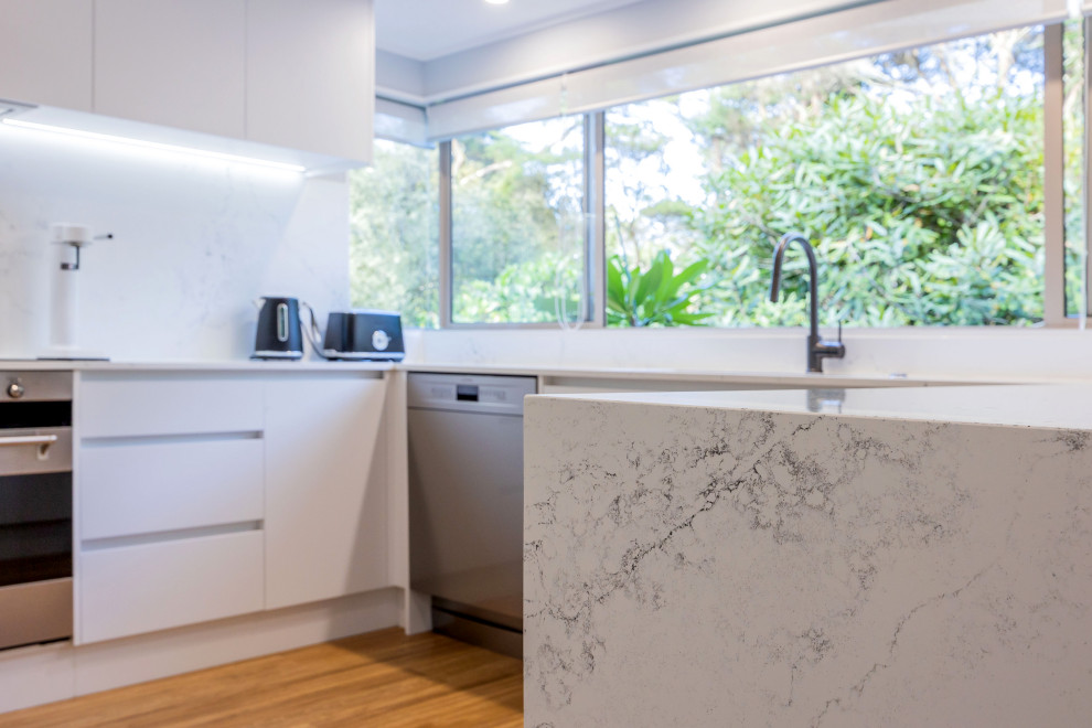 Benchtop with Waterfall End - Modern - Kitchen - Auckland - by Spin ...
