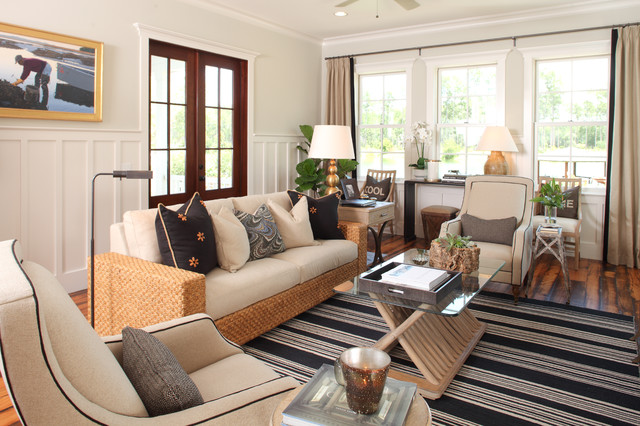 Low Country Style Living Room Interior Design