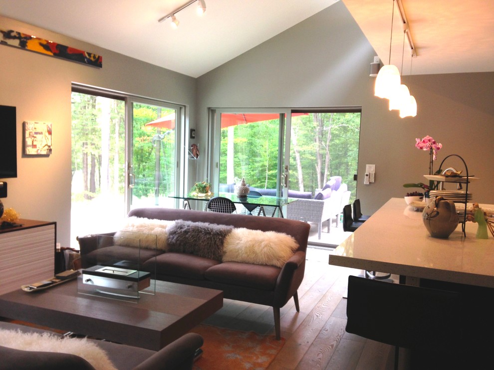 See a Woman’s Incredible 140-Square-Foot Dream Home