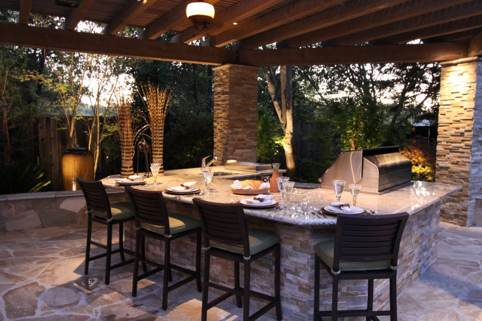 10 Party-Ready Specialty Outdoor Kitchen Features