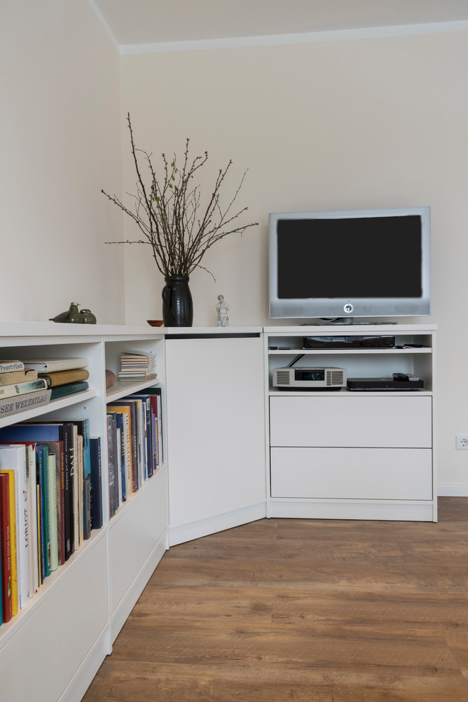 Ein TV-Schrank mit Wohnzimmerschrank über Eck - Hamburg - by Tischlerei ...