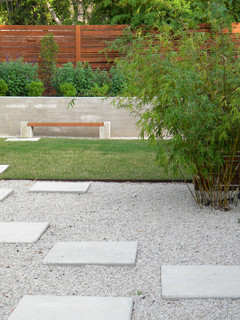 Minimalist Backyard - Modern - Landscape - Austin - by Robert Leeper ...