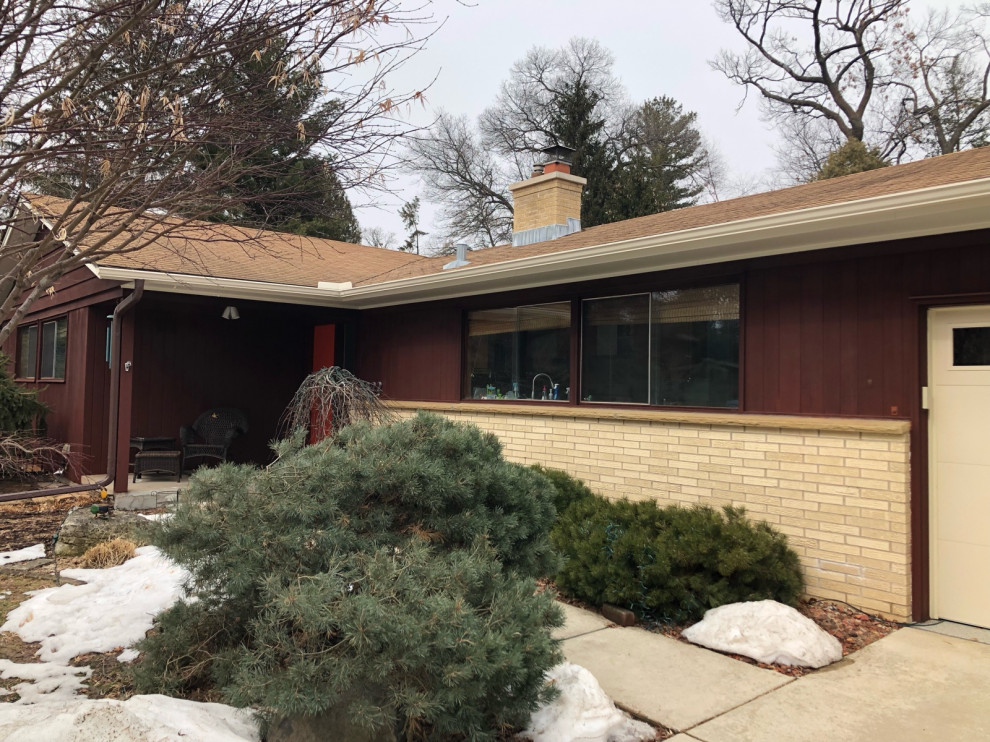 Marvin Ultimate Exterior Color Black or Bronze