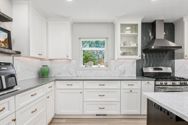 Modern Kitchen Remodel Done in an Alabaster Color - Modern - Kitchen ...