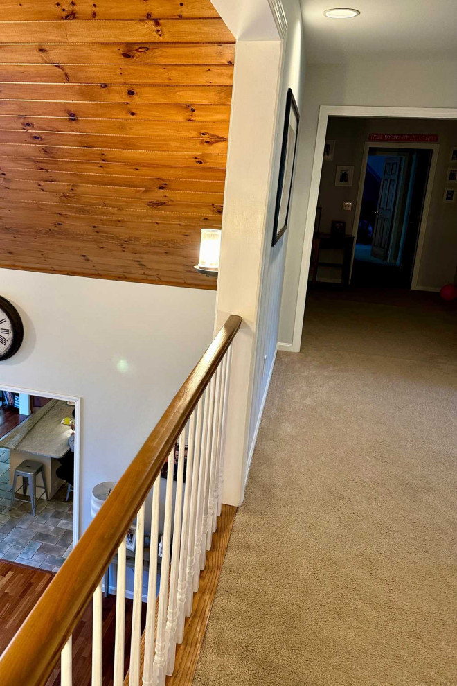 2nd floor hall wood color?