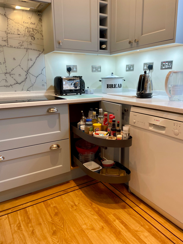 Classic Shaker Kitchen in Pantry Blue, Nailsea - Traditional - Kitchen ...