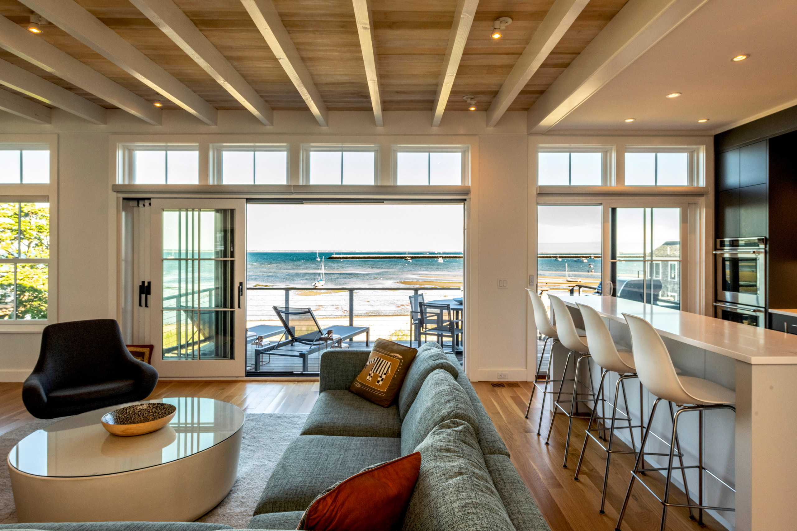 8 Coastal Homes With Awesome Ocean Views