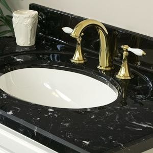Cultured marble vanity top with black/ white vein? | Houzz Forum