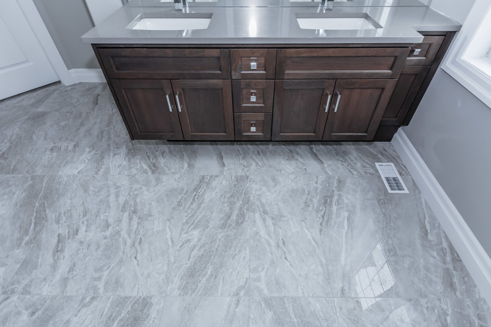 RTS Homes Grey Silo Model - Toronto - von Ceramic Decor Centre Ltd. | Houzz