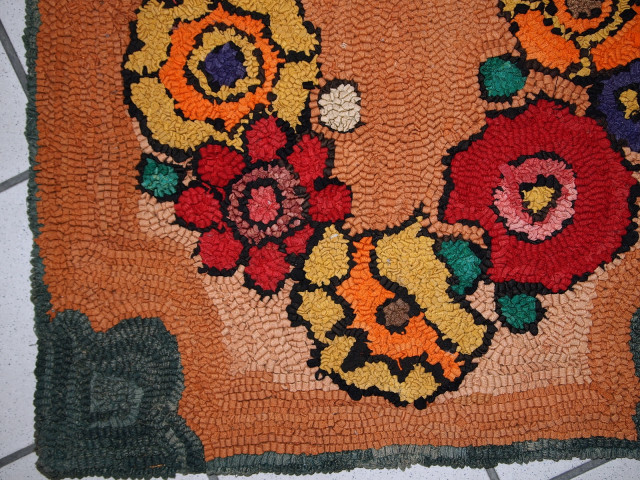 Handmade Vintage American Hooked Rug 2'x3', 61cmx91cm 1940s ...