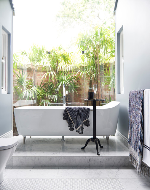 Contemporary Guest Bathroom Renovation With a Raised Bath | Houzz AU